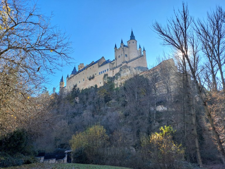 Comunidades Autônomas da Espanha: Castela-Mancha e Castela-e-Leão ...