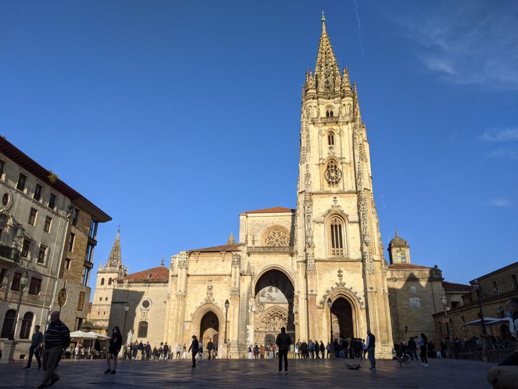 Comunidades Autônomas da Espanha: Castela-Mancha e Castela-e-Leão ...